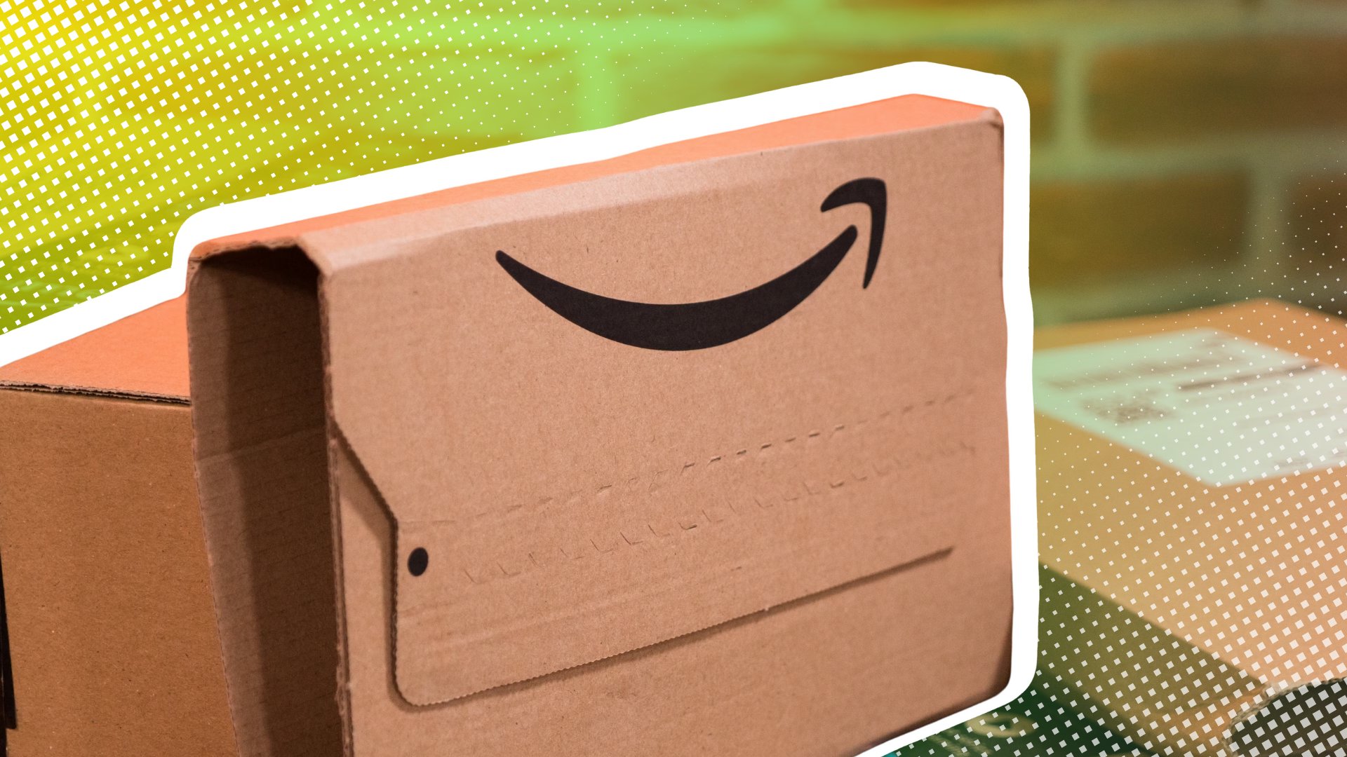 Amazon-Kunde gönnt sich MacBook Pro: Als er das Paket aufmacht, trifft ...