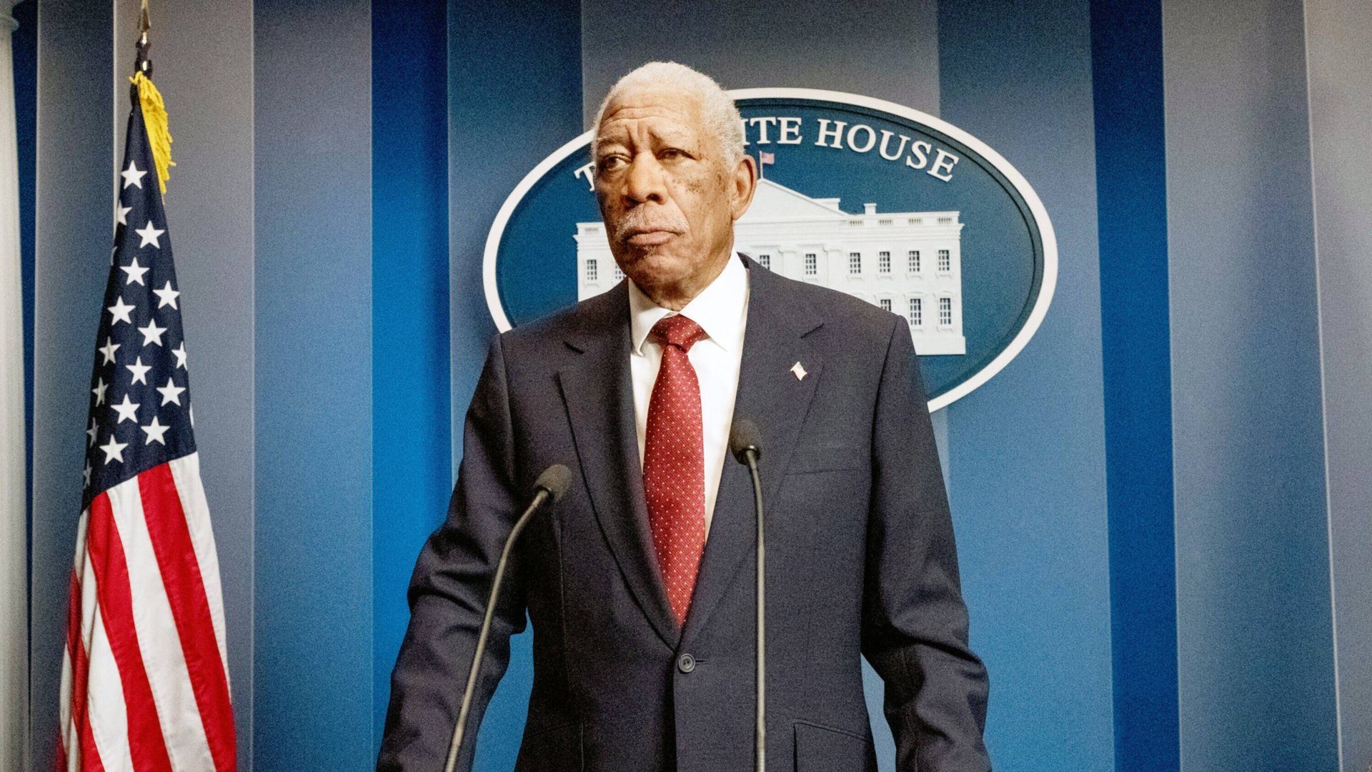 Hier im Stream: Morgen Freeman war bei diesem Action-Thriller ...