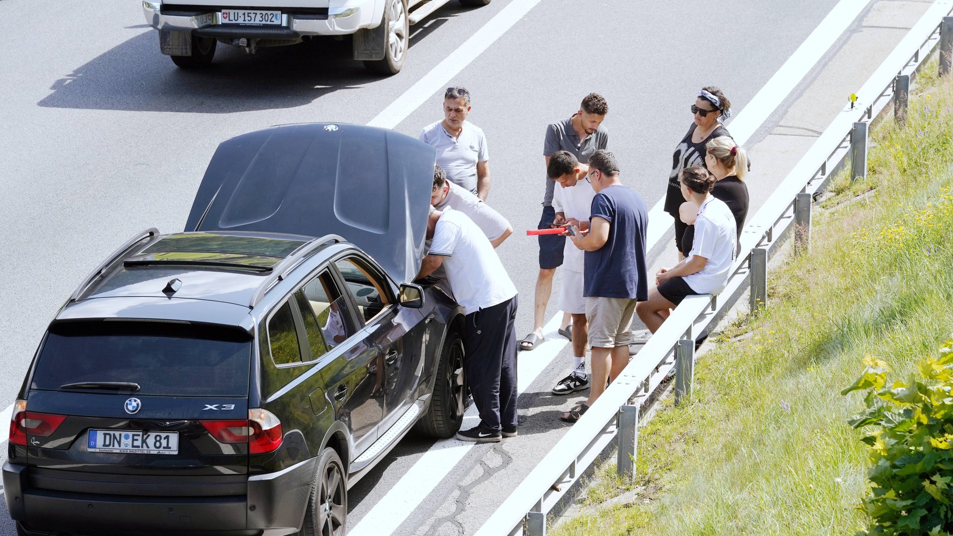Auto Riecht Nach Gummi