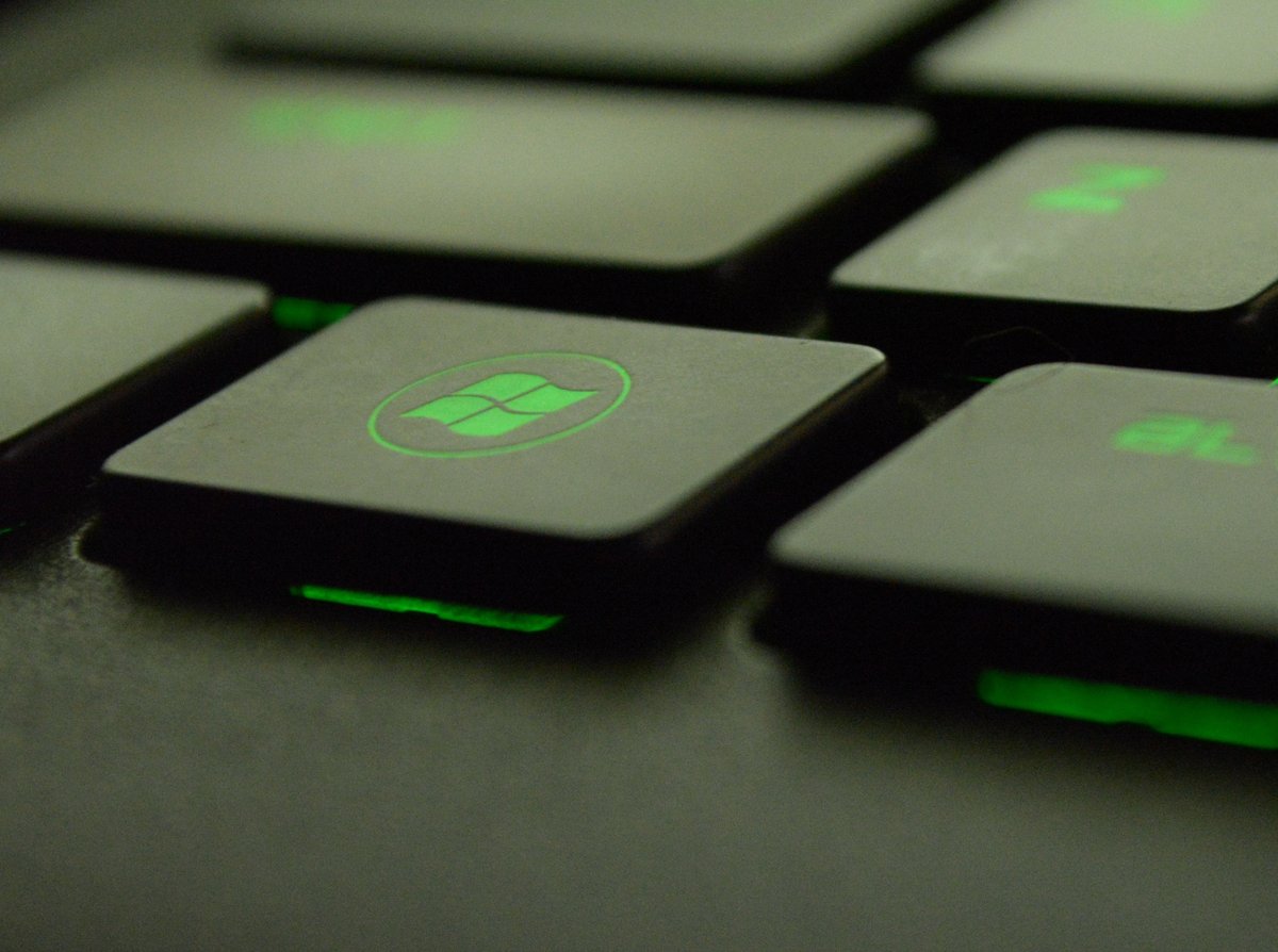 Windows 10: Taskleiste auf dem falschen Bildschirm – Lösung