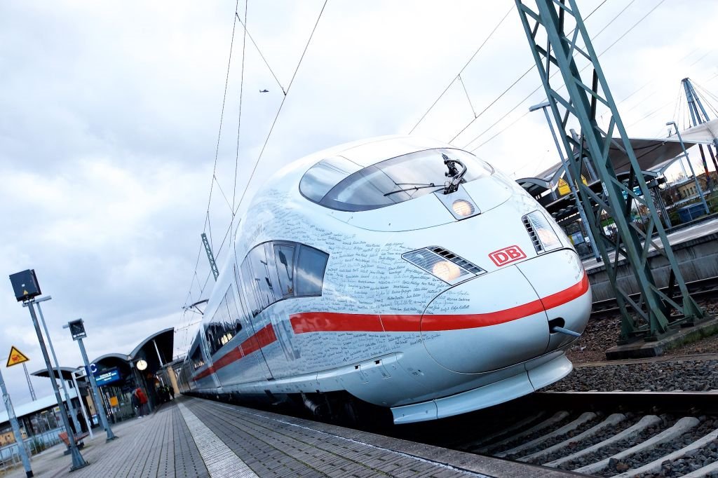 ICE live verfolgen: Wo ist mein Zug? Tracking online