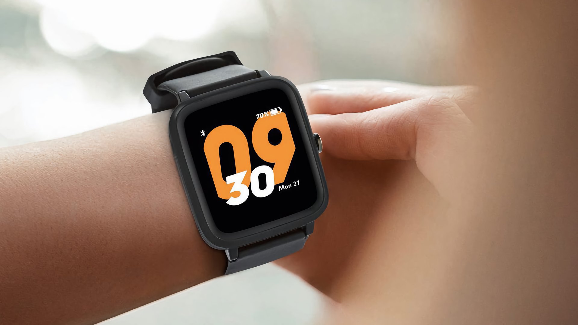 Aldi verkauft eine wasserdichte Smartwatch mit langer Laufzeit zum Mini ...