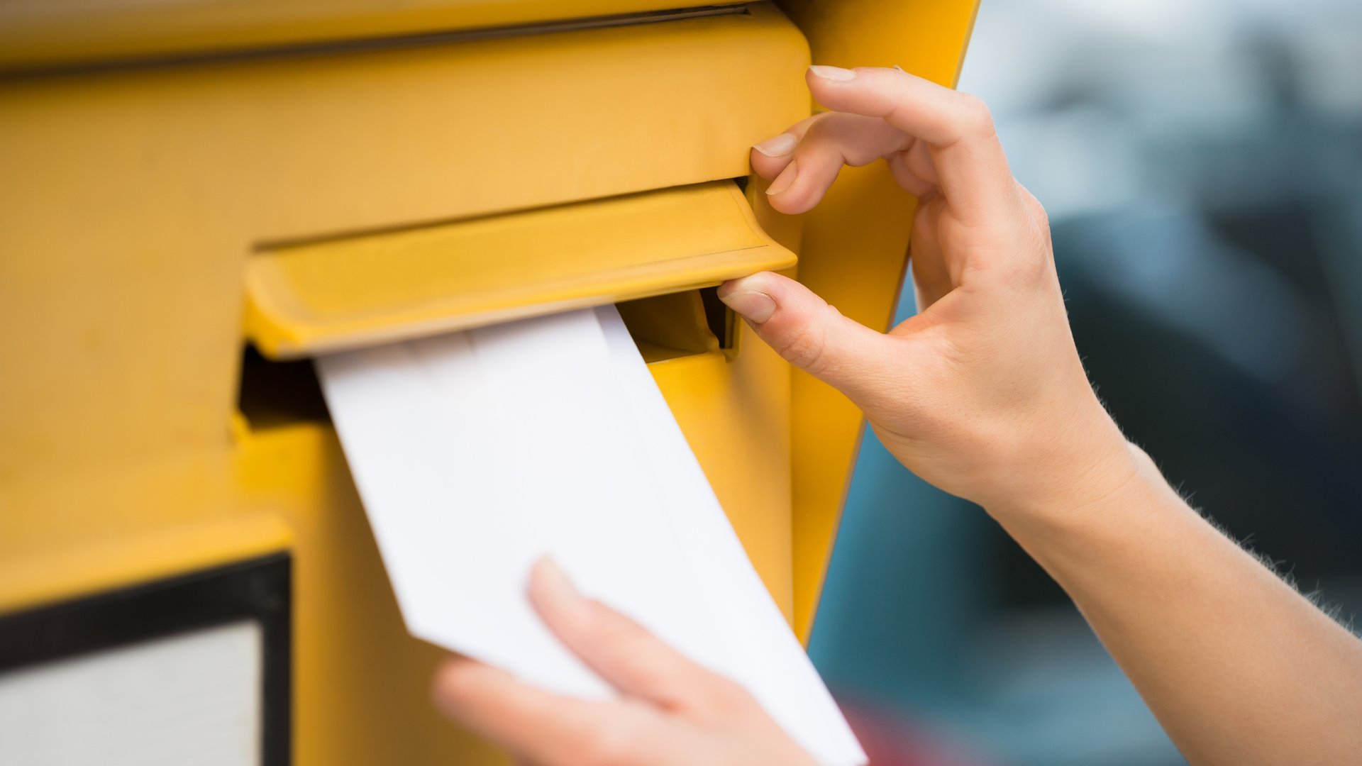 Brief: Absender & Empfänger vertauschen, um Porto sparen?