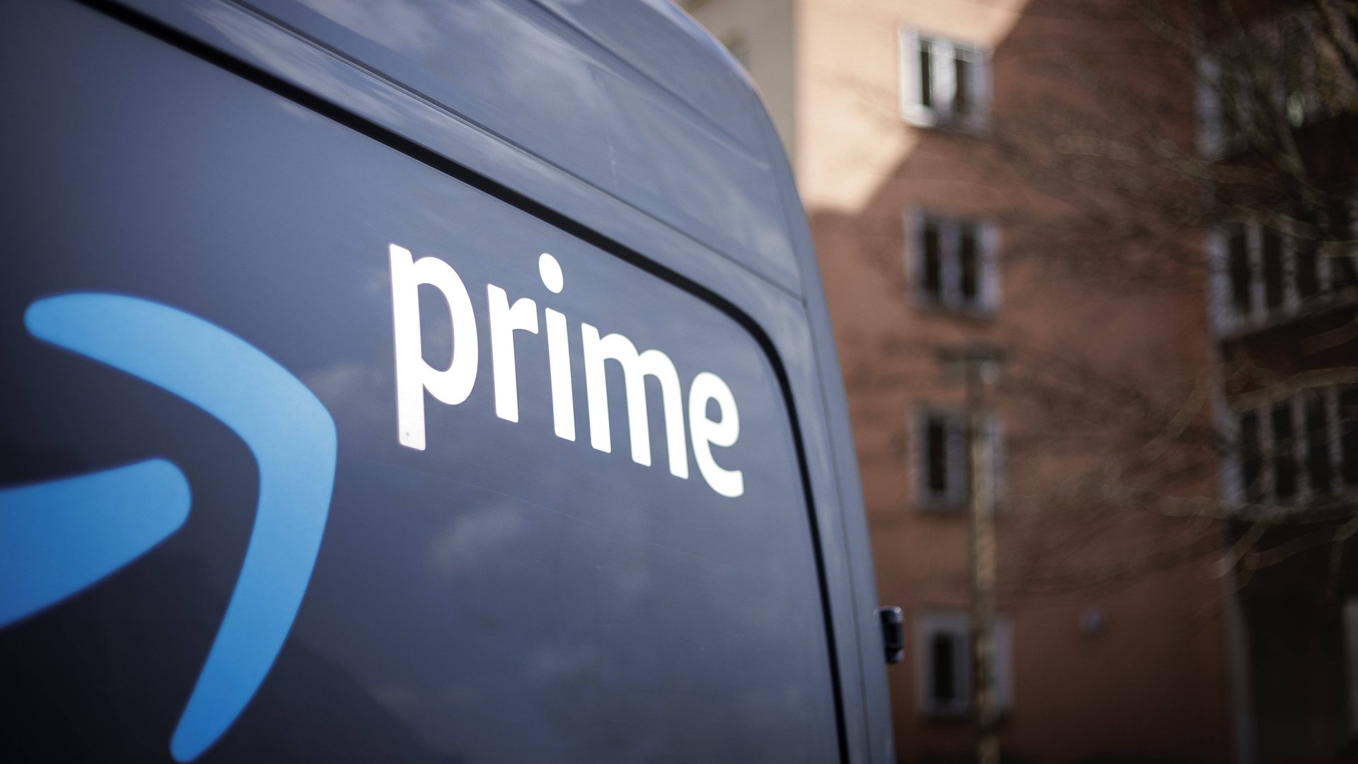 Amazon setzt Prime-Kunden Ultimatum: Ab dem 1. September muss wieder ...