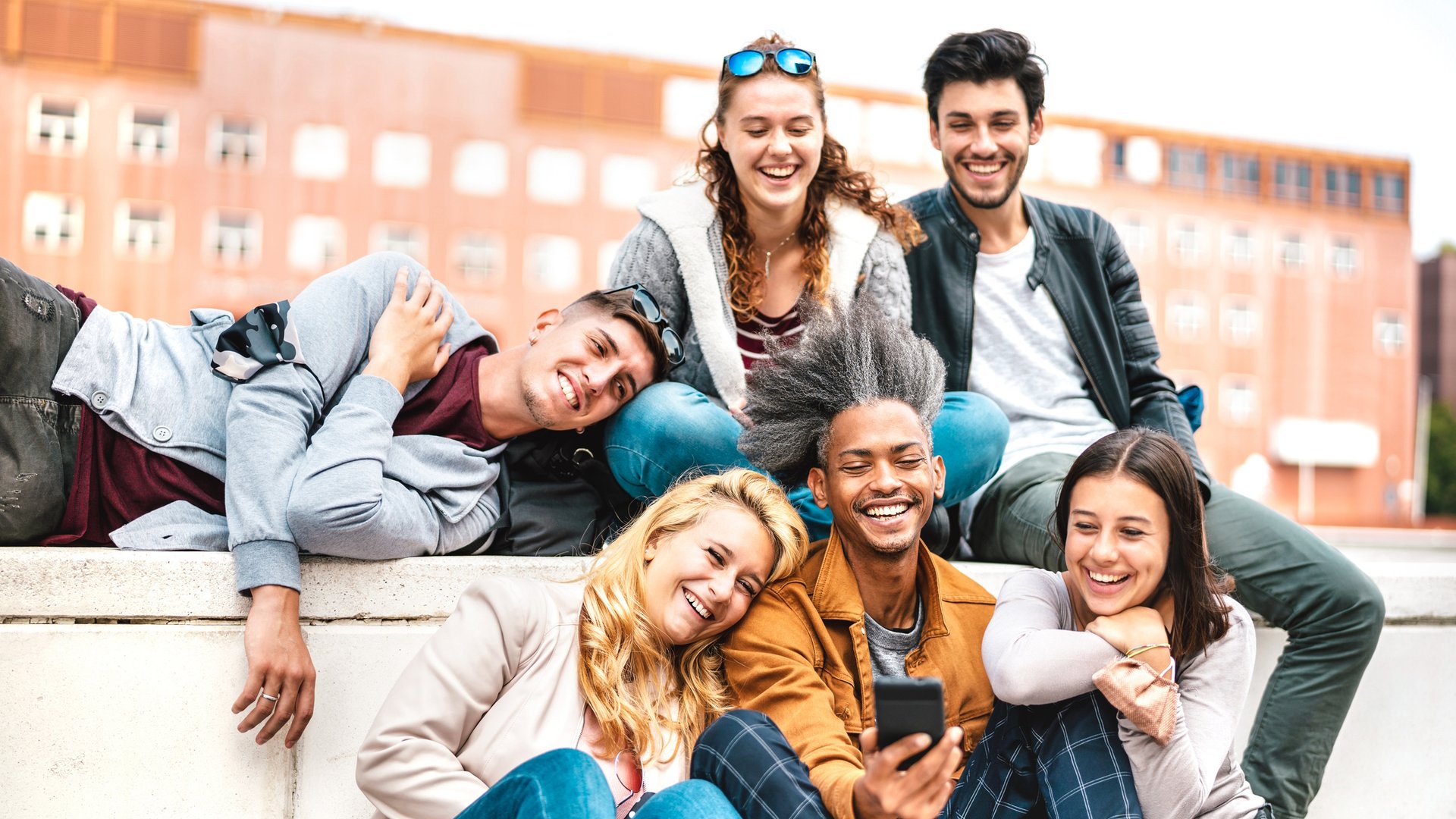 „Yurr“ Bedeutung: Was heißt das Jugendwort?